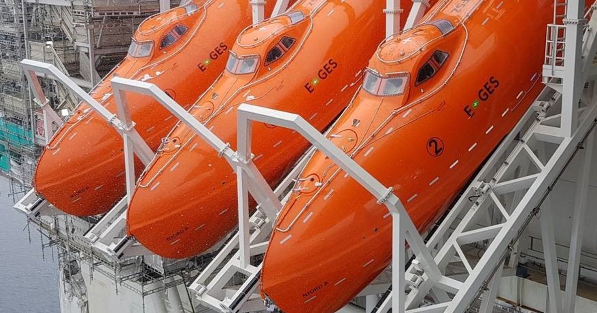 VIKING Norsafe all electric lifeboat