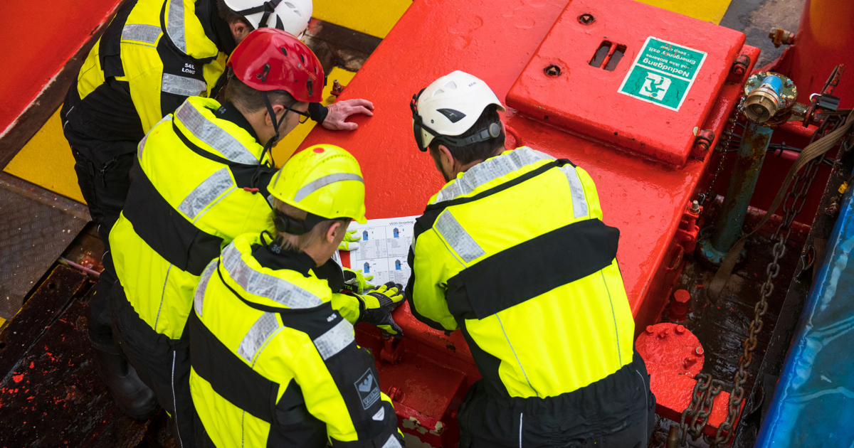 Safety training | Commercial shipping | Contact us today