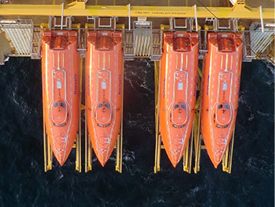 VIKING Norsafe GES-45 free-fall lifeboat - max. 60 persons VIKING Norsafe GES-45 free-fall lifeboat - max. 60 persons